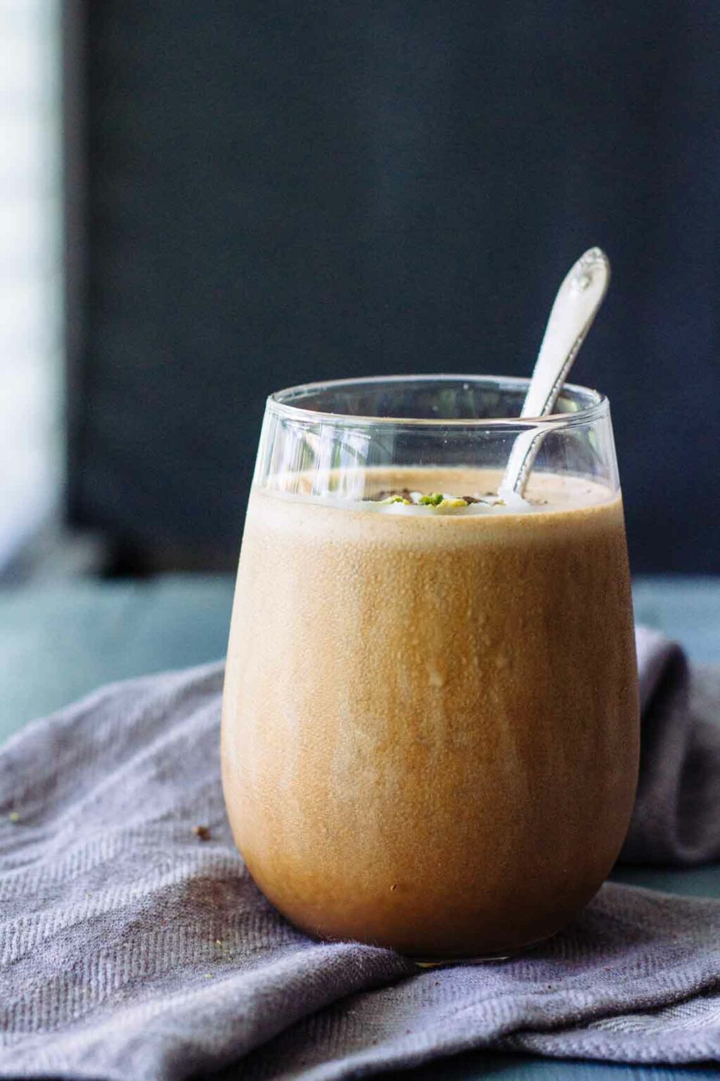 Creamy Mocha Coffee Smoothie - Jar Of Lemons