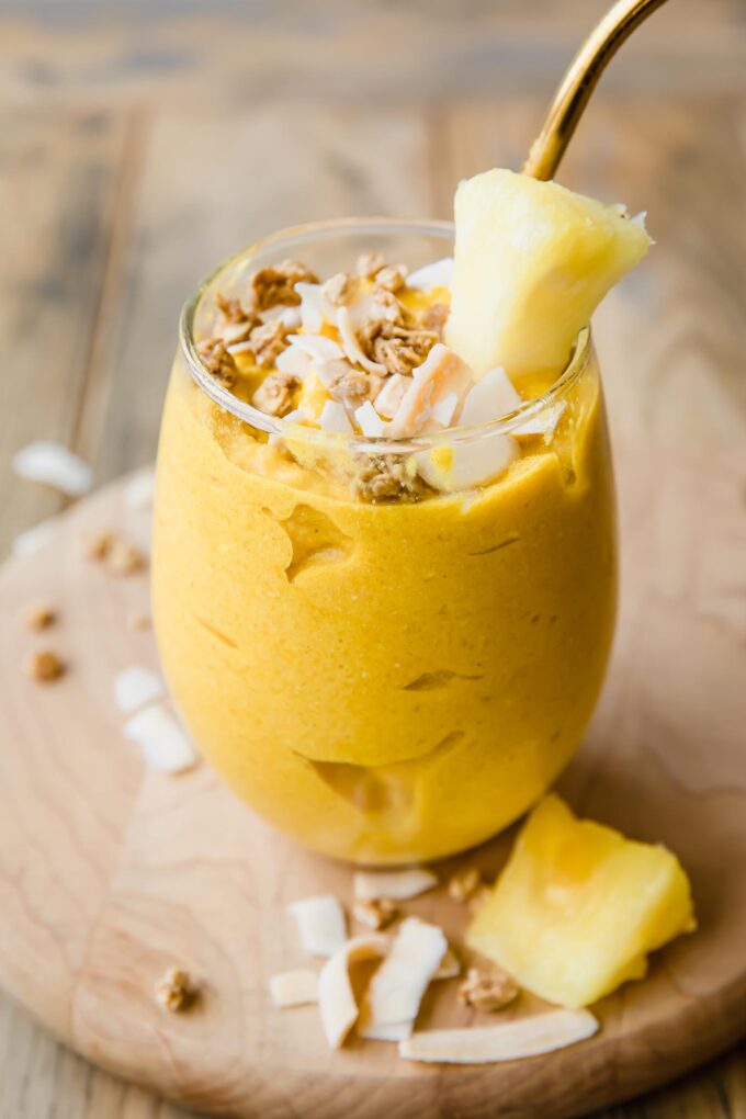Golden Glow Pineapple Turmeric Smoothie - Jar Of Lemons