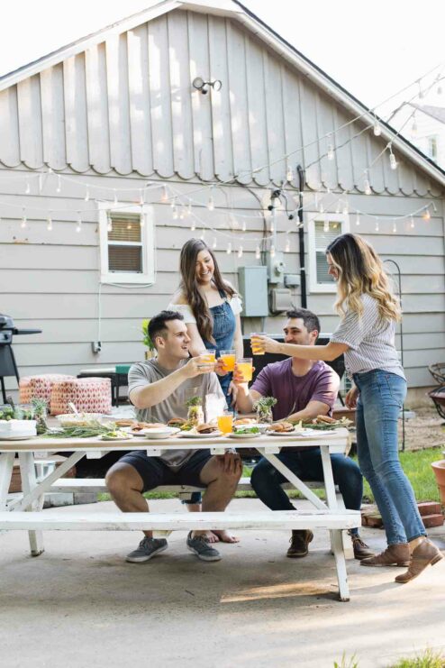 Casual Summer Gathering - Let's Eat Outside! - Jar Of Lemons