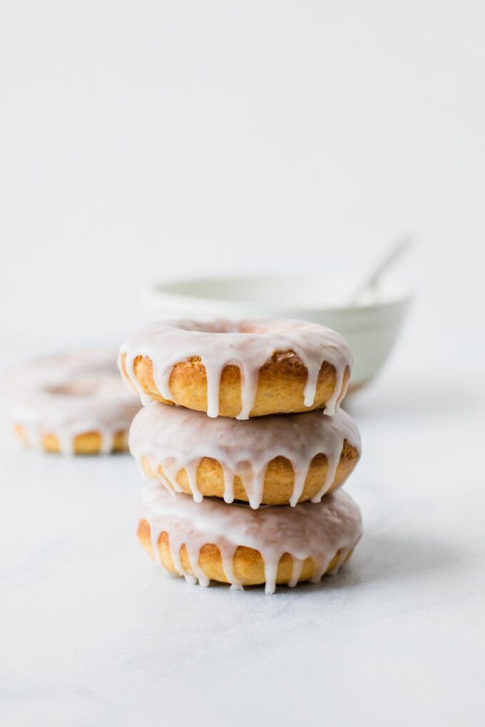 Baked Glazed Doughnuts - Jar Of Lemons