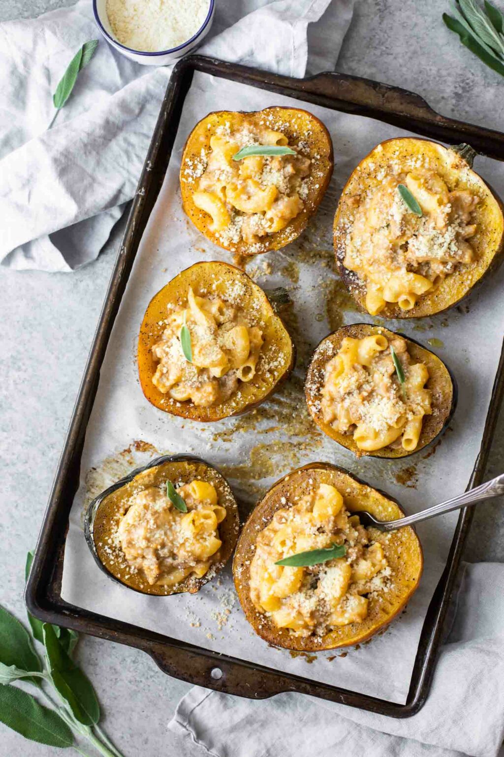 Acorn Squash Mac and Cheese - Jar of Lemons