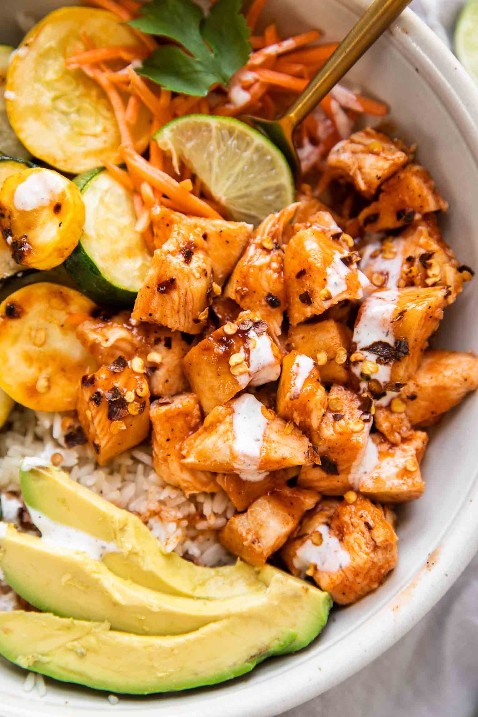 The BEST Hot Honey Chicken Bowls - Jar of Lemons