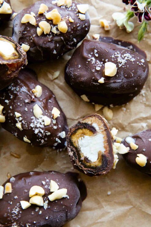 Date Snickers (Peanut Butter Yogurt Dates) - Jar Of Lemons