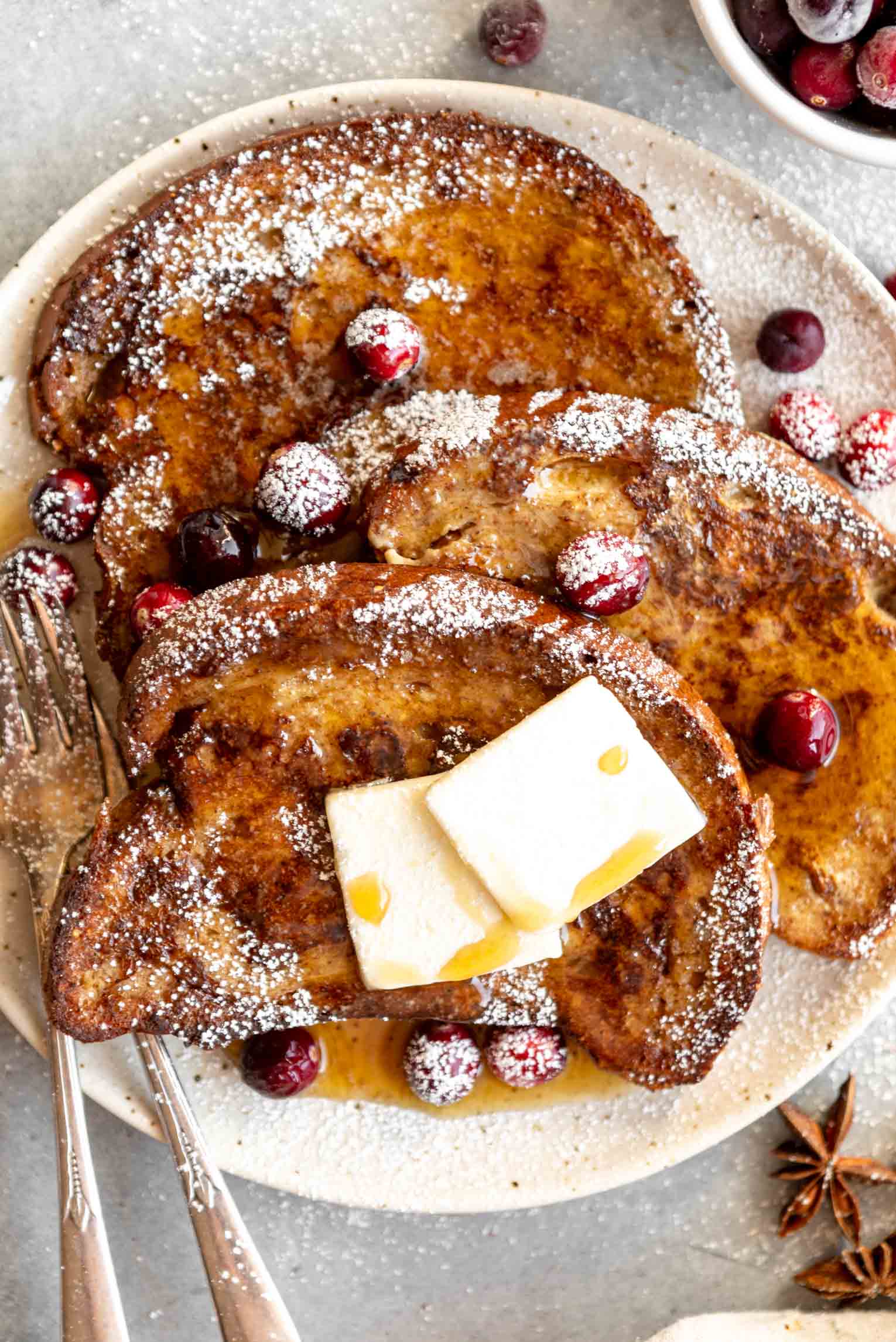 Easy Gingerbread French Toast Recipe - Jar Of Lemons