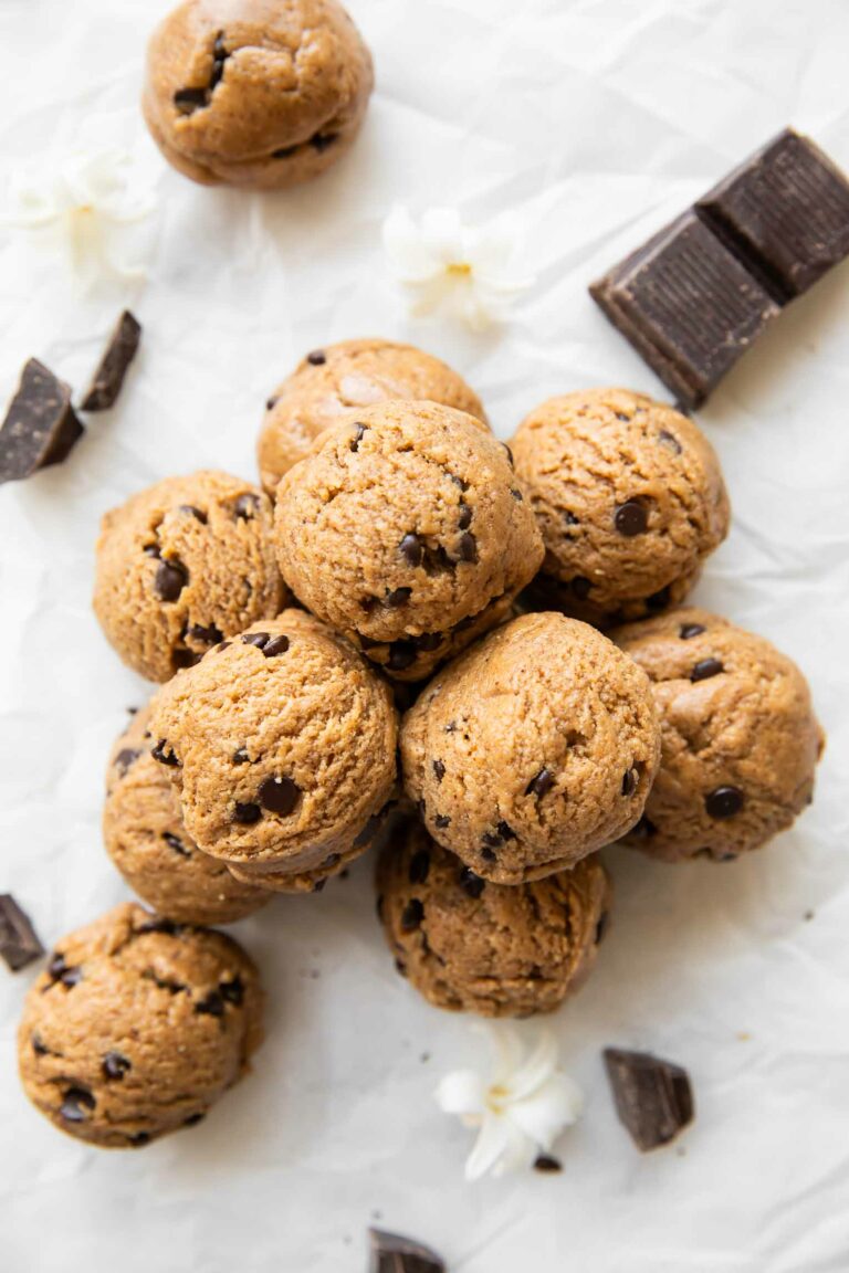 Superfood Chocolate Bites - Jar Of Lemons