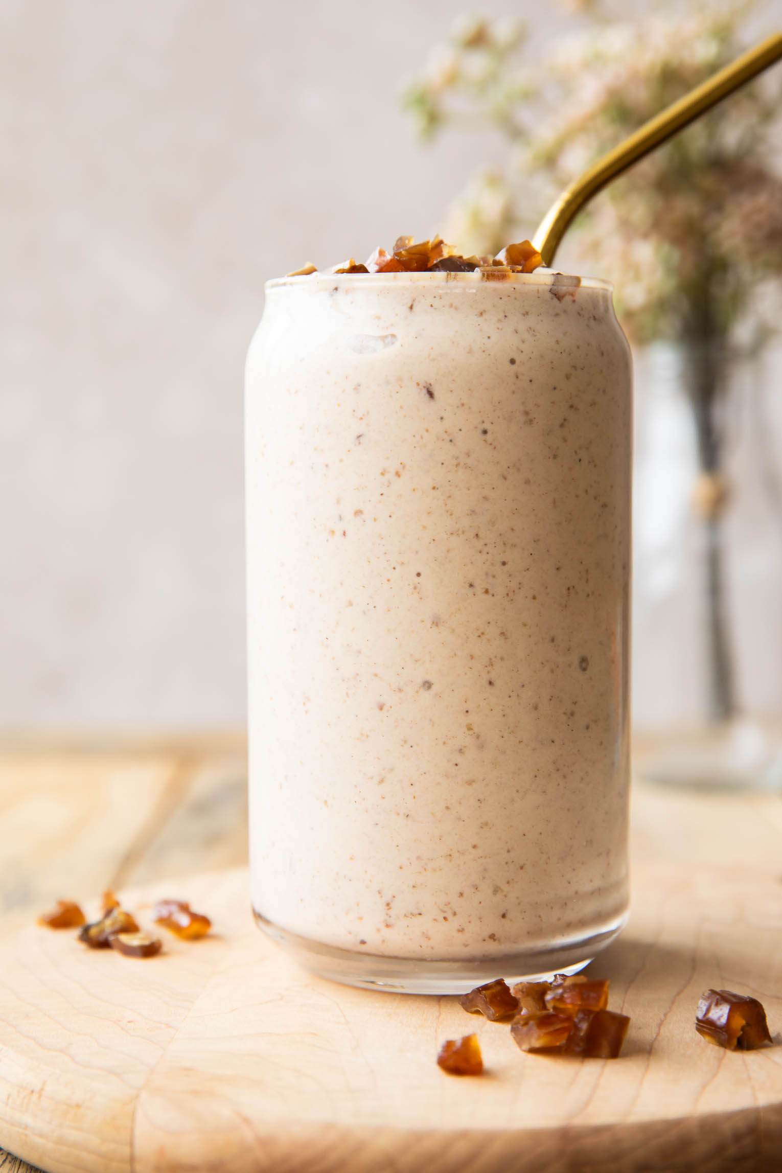 Palm Springs Date Shake (Healthy + High-Protein) - Jar Of Lemons